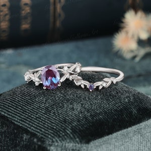 Infinity Alexandrite Engagement Ring Set Vintage Oval Cut White Gold ...
