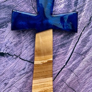 XL Royal Navy Blue Epoxy Resin Olive Wood Traditional Flared XL Cross ...