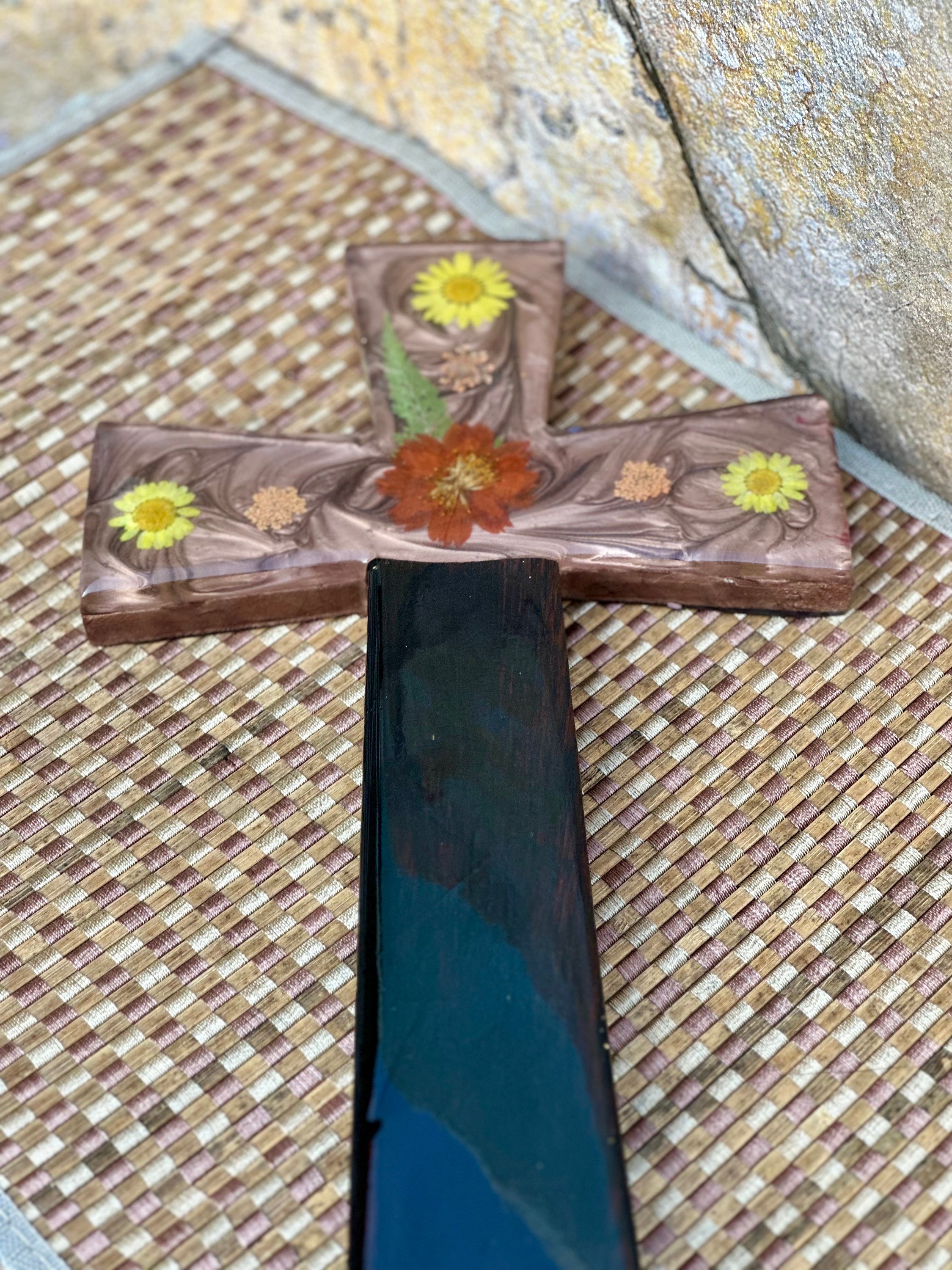 XL Yellow and Orange Flowers With Bronze/rose Gold Epoxy Resin Exotic ...