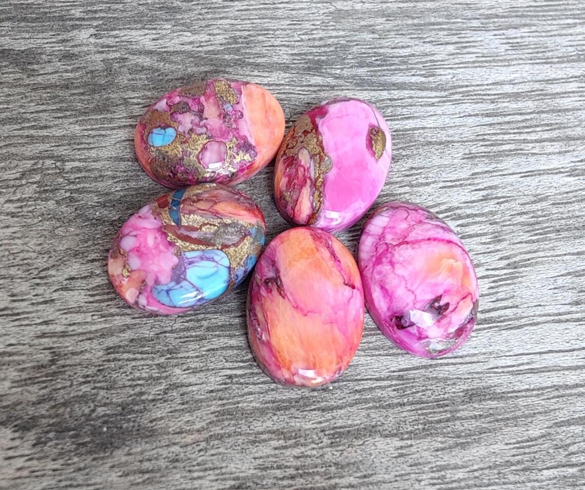 AAA+ Quality Natural Pink Spiny Oyster Turquoise Oval Cabochon: Flat ...