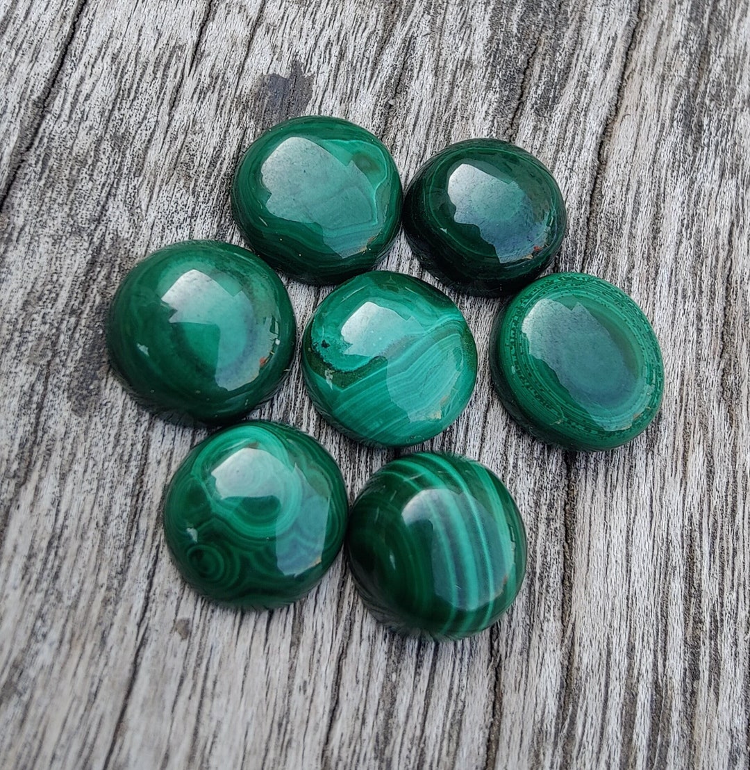AAA+ Quality Malachite Cabochon: Round Green Gemstone - Etsy
