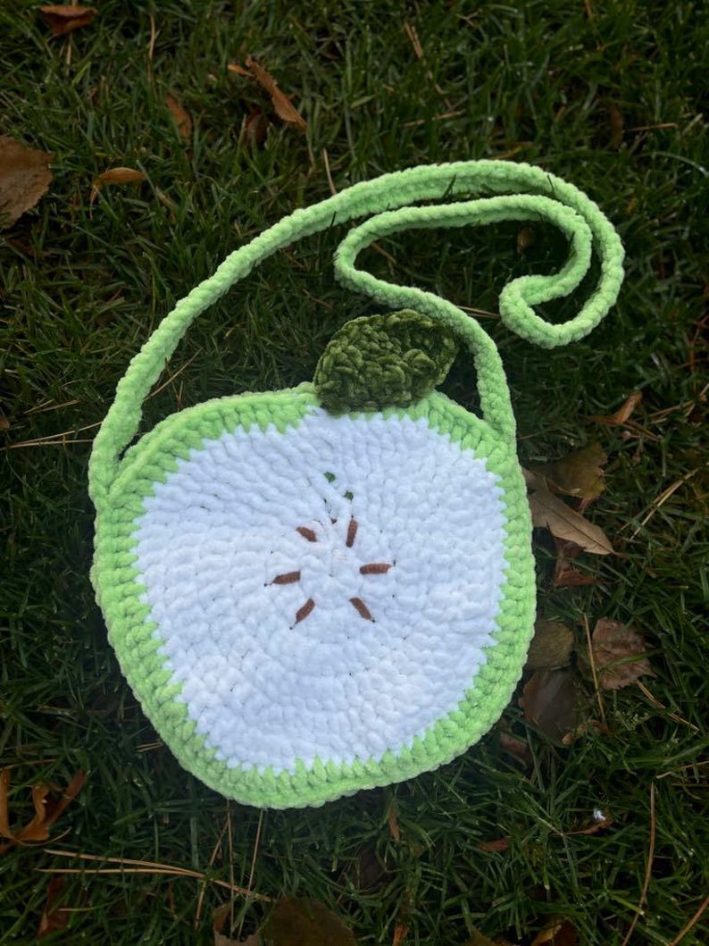 Crocheted Apple Purse - Handmade Bag - Etsy