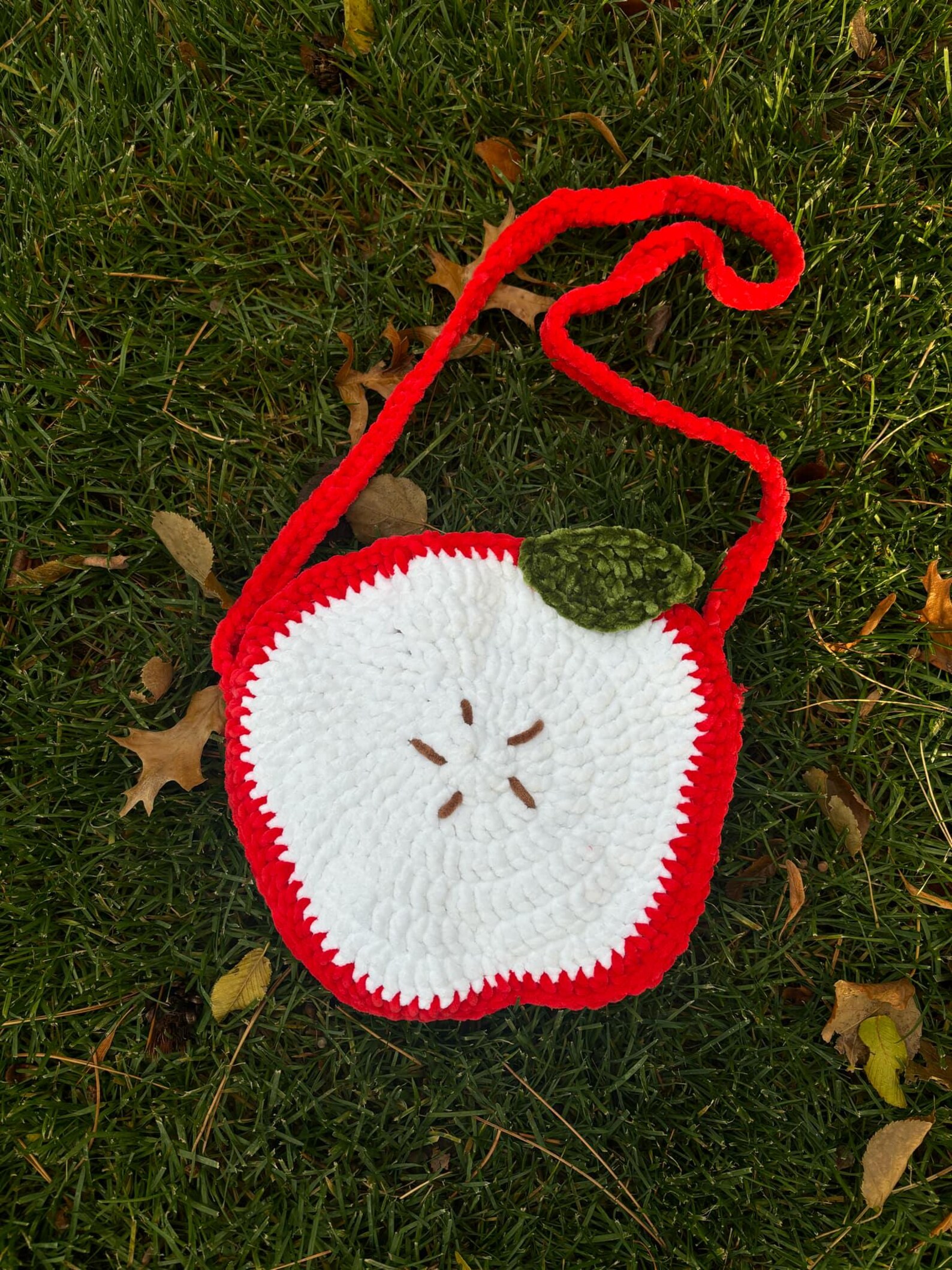 Crocheted Apple Purse - Handmade Bag - Etsy