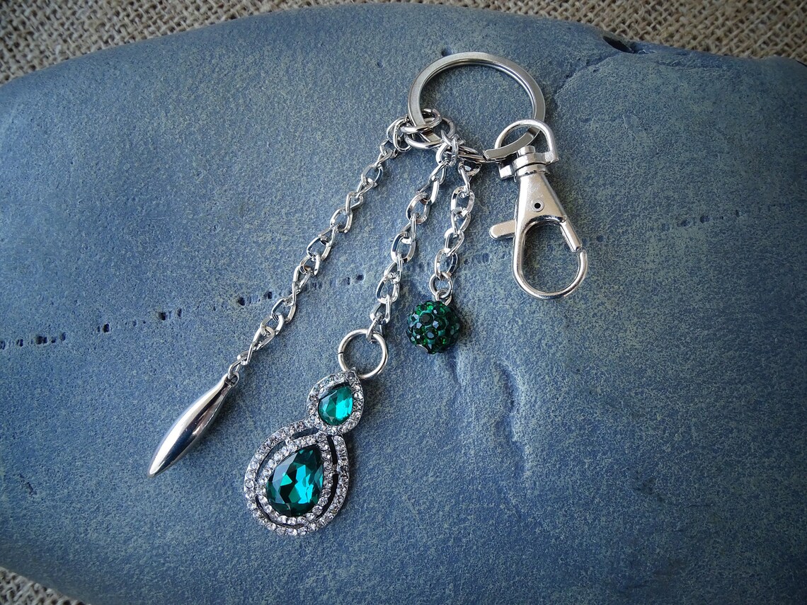Sparkling Green Belt Chain Jeans Skirts Pants, Sparkling Key Ring Chain ...