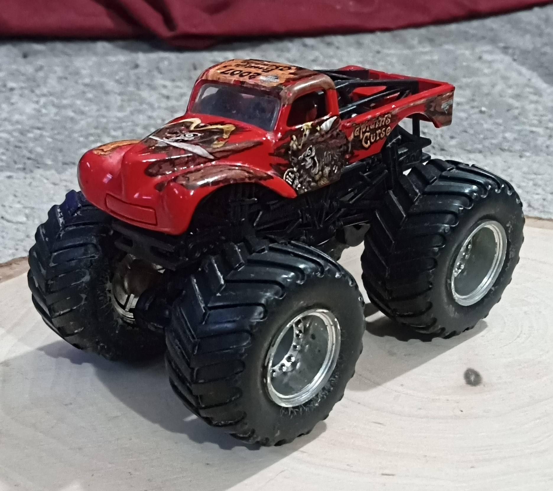 Hot Wheels Monster Jam Pirates Curse 1941 Willys Monster Truck HTF 1/64 ...