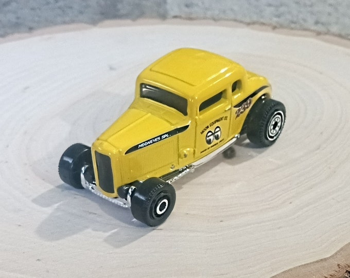 Matchbox 1932 Ford Coupe Model B Moon Eyes Coffee Cruisers Multi Pack ...