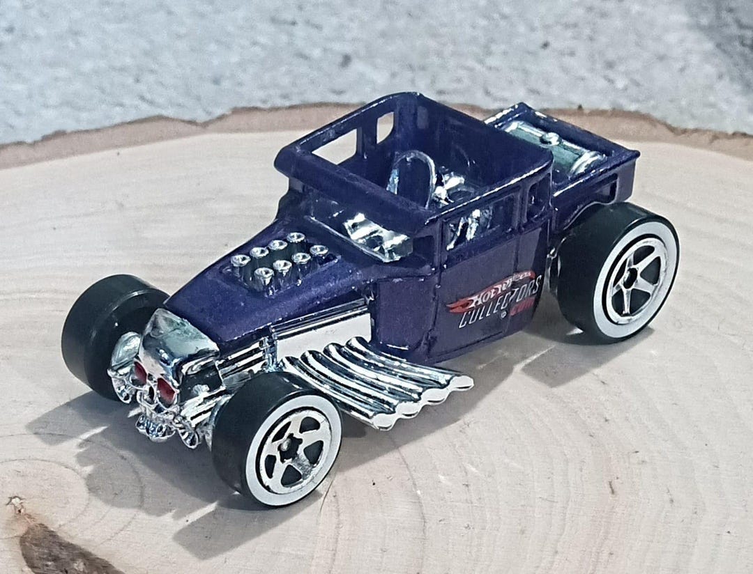 Hot Wheels Bone Shaker Kar Keepers Exclusive Purple Metal Base - Etsy