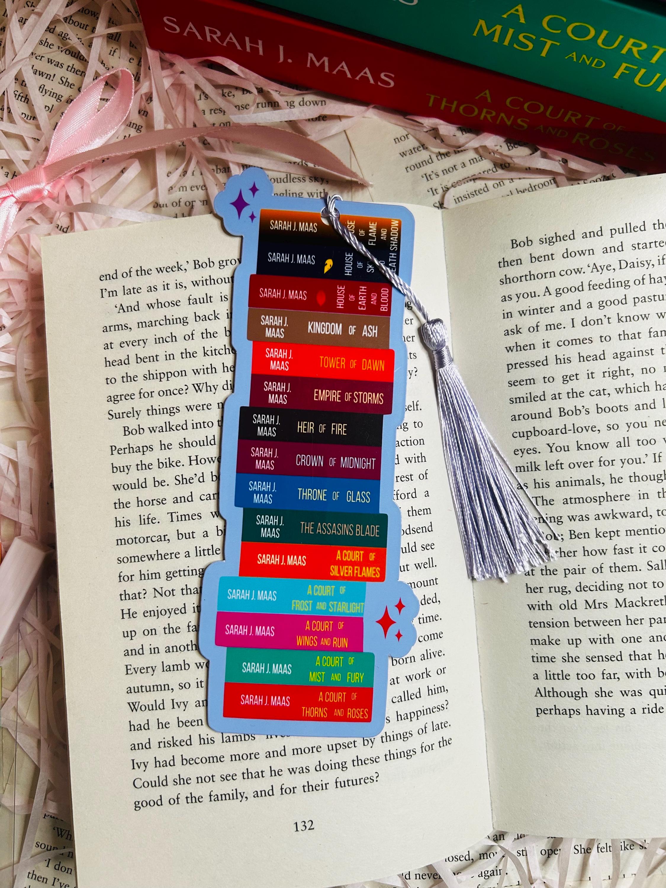 Sarah J Maas Bookstack Bookmark, Romantasy, Bookish Gift for Book Lover. Romance Books ...