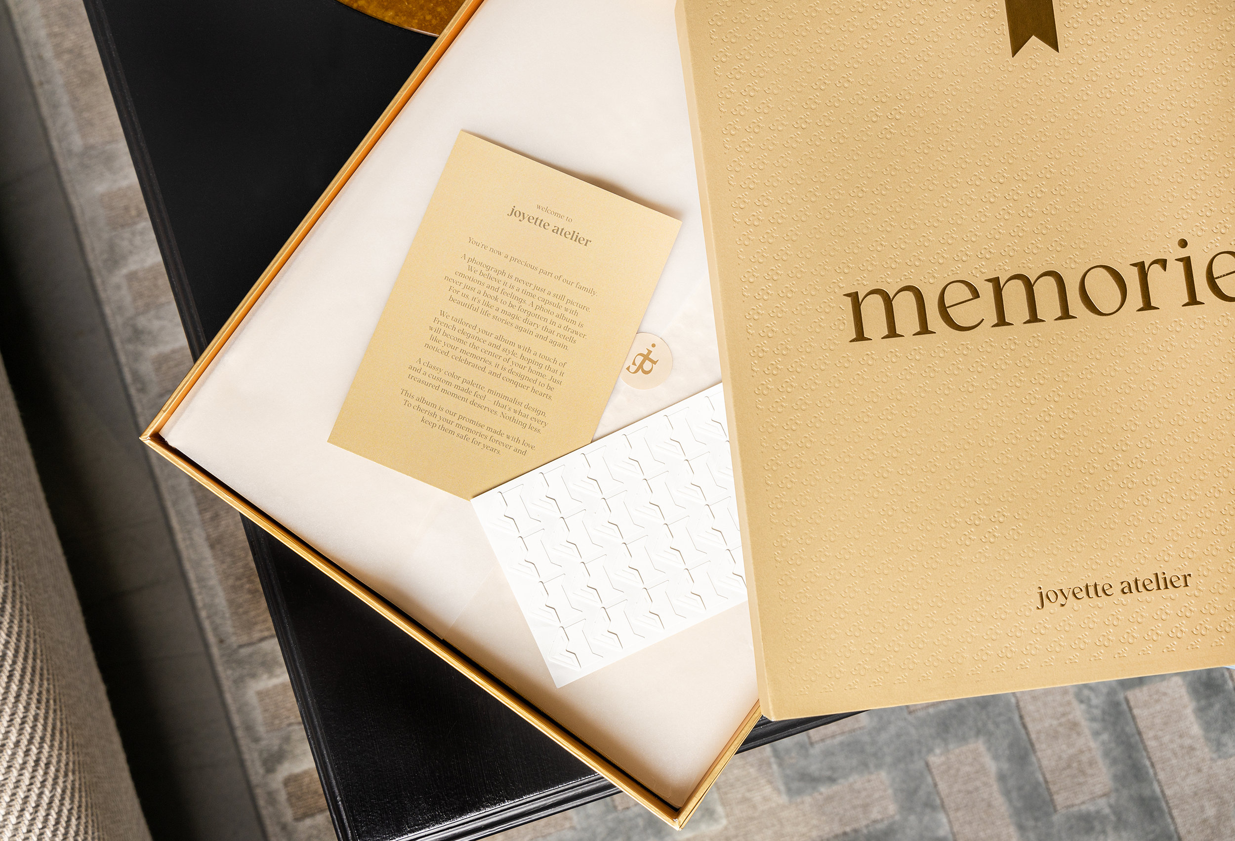 Unique Scrapbook Album for Family, Friends, Baby Shower | 100 Pages for ...