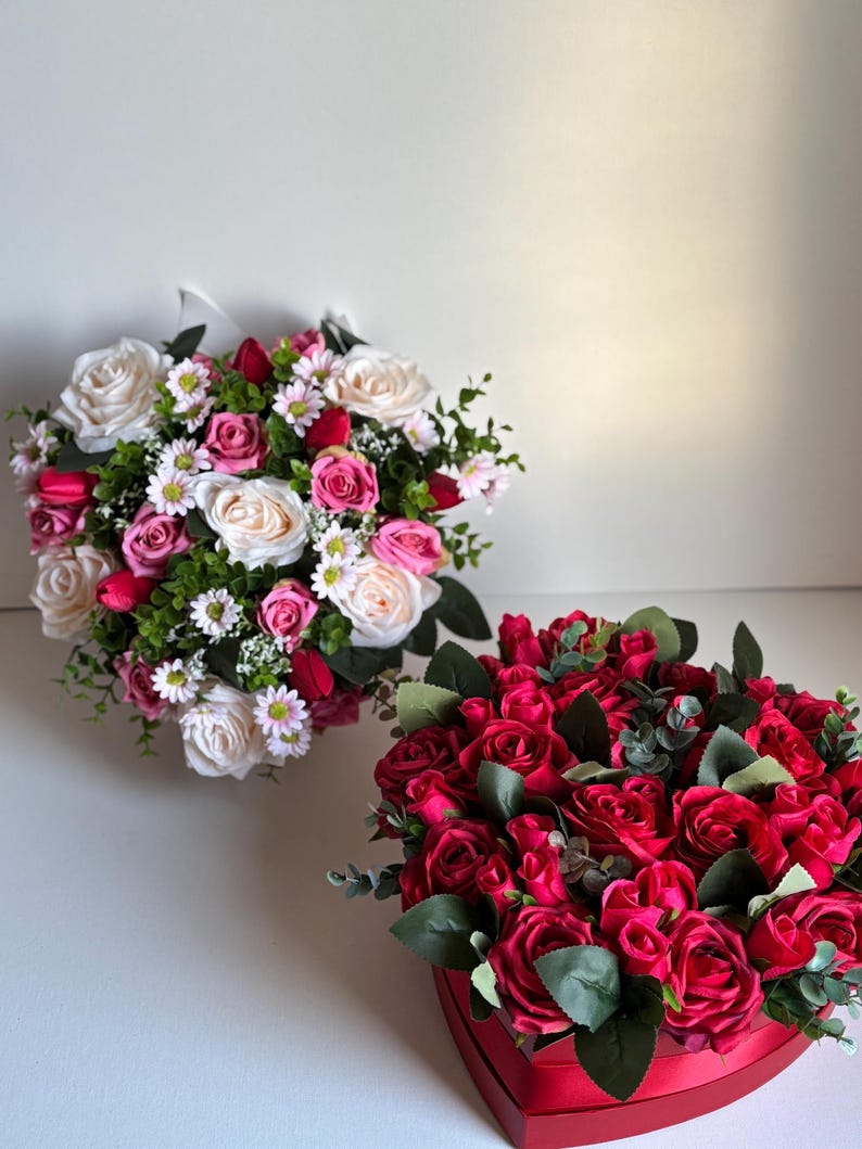 Red Rose Heart Hatbox: Artificial Silk Flower Bouquet - Etsy