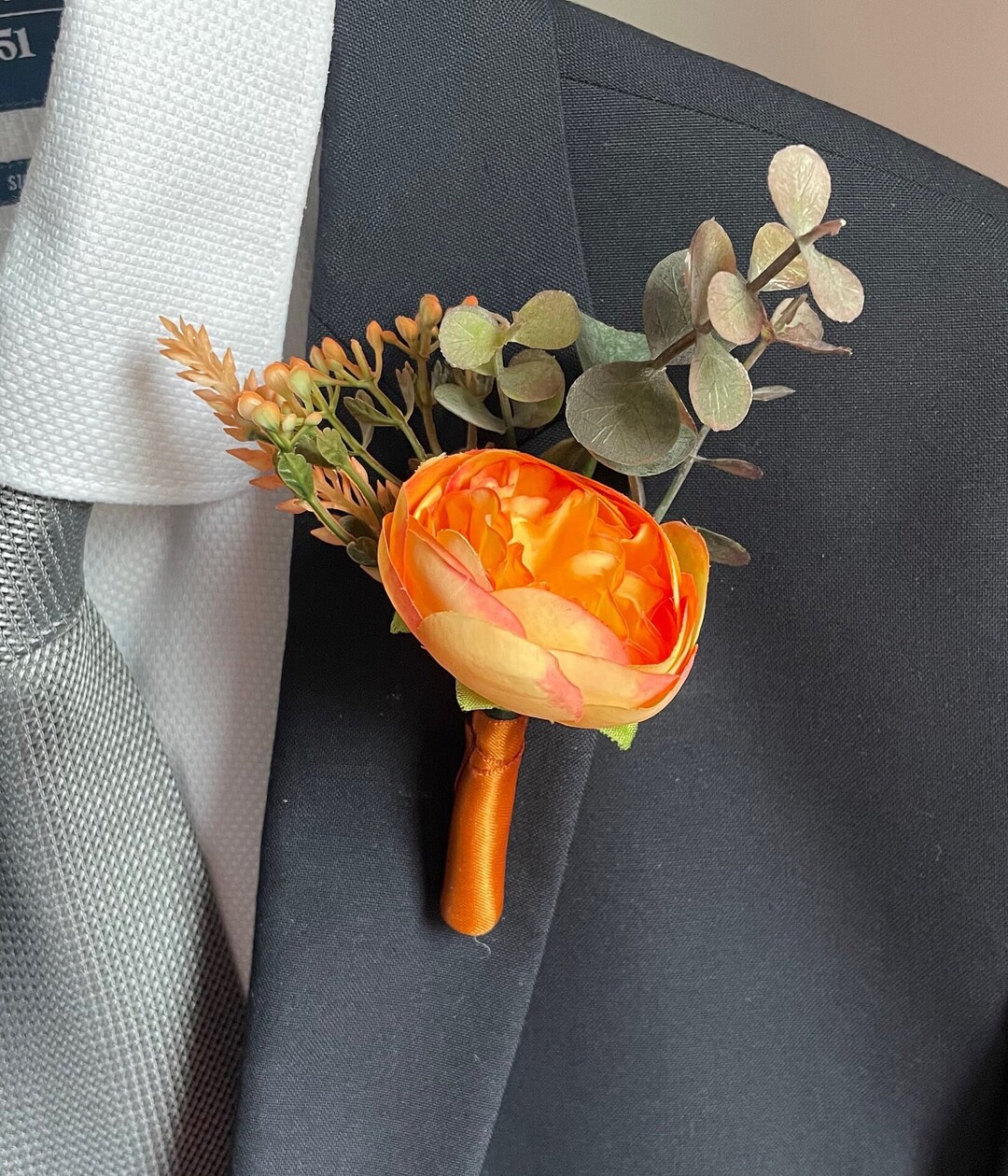 Autumn Wedding Buttonhole for Groom Groomsmen Boutonnière for Fall ...