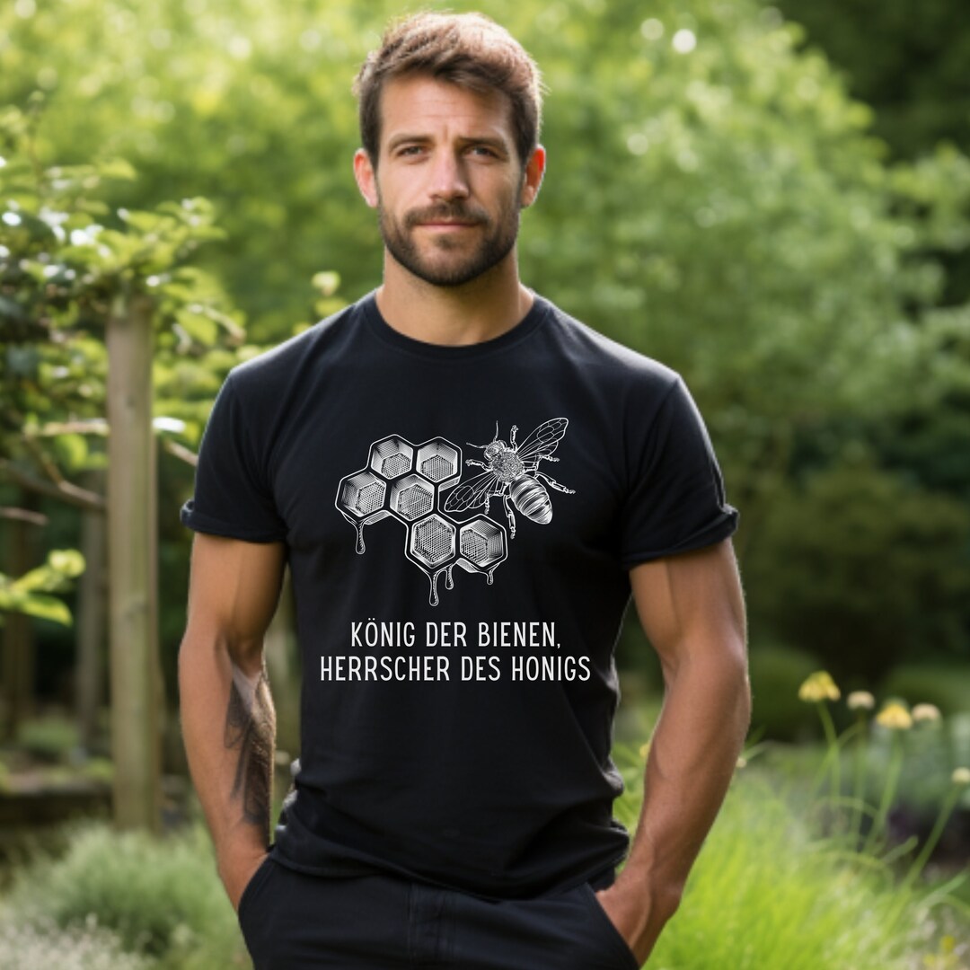 Beekeeper T-shirt Men, King of Bees Ruler of Honey, Gift for Beekeepers ...
