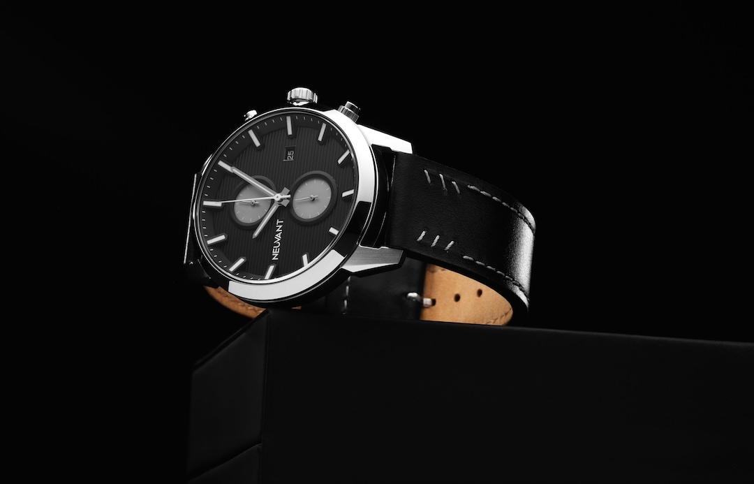 Limited Edition Grand Raconteur Timepiece by Neuvant Watches space ...
