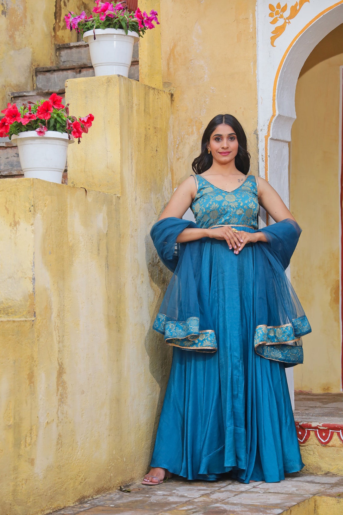 Jade Green Backless Umbrella Kurta, Umbrella Kurta Dupatta Set , Brides ...