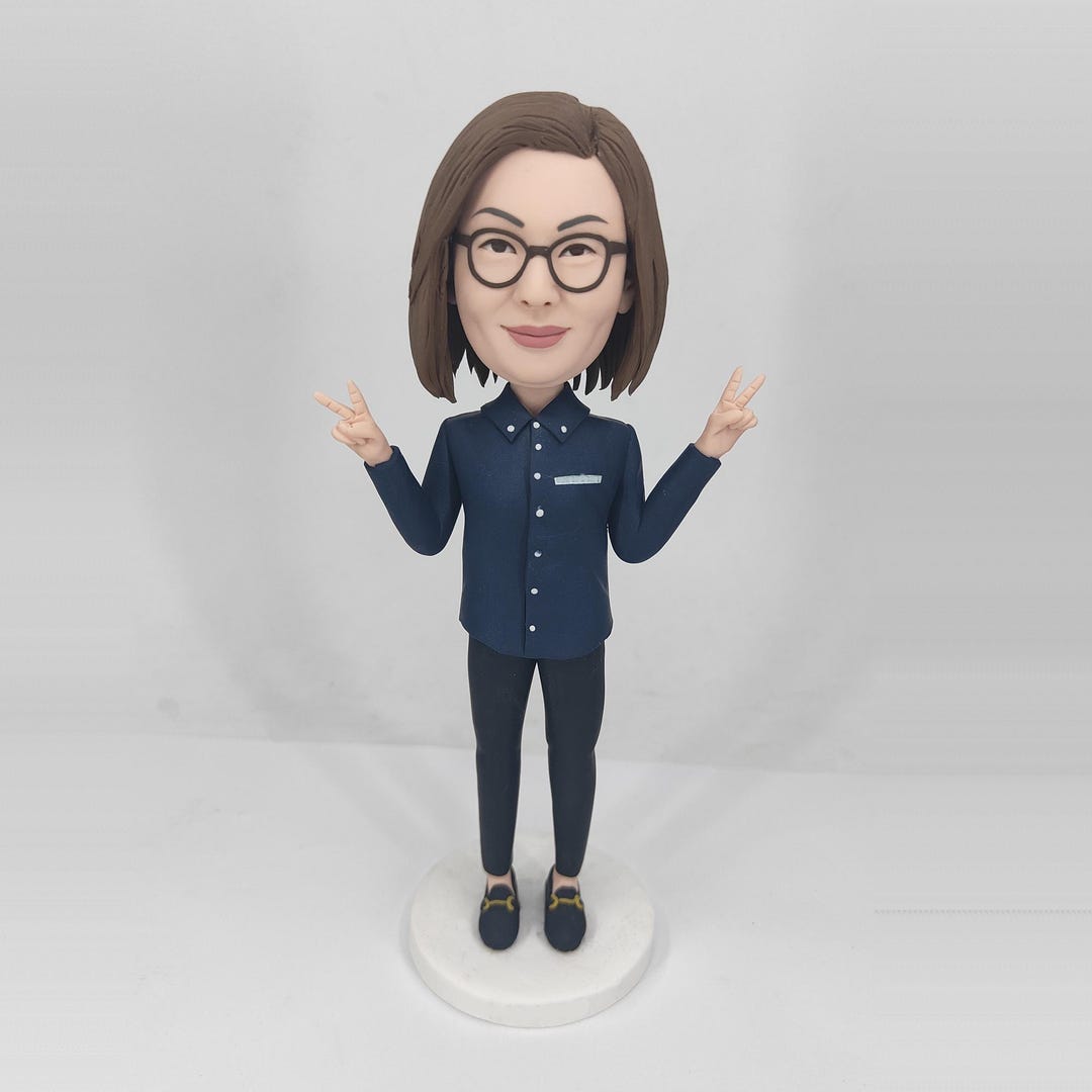 Custom Bobble Head,create Female Host Bobble,make Your Own Bobbleheads ...