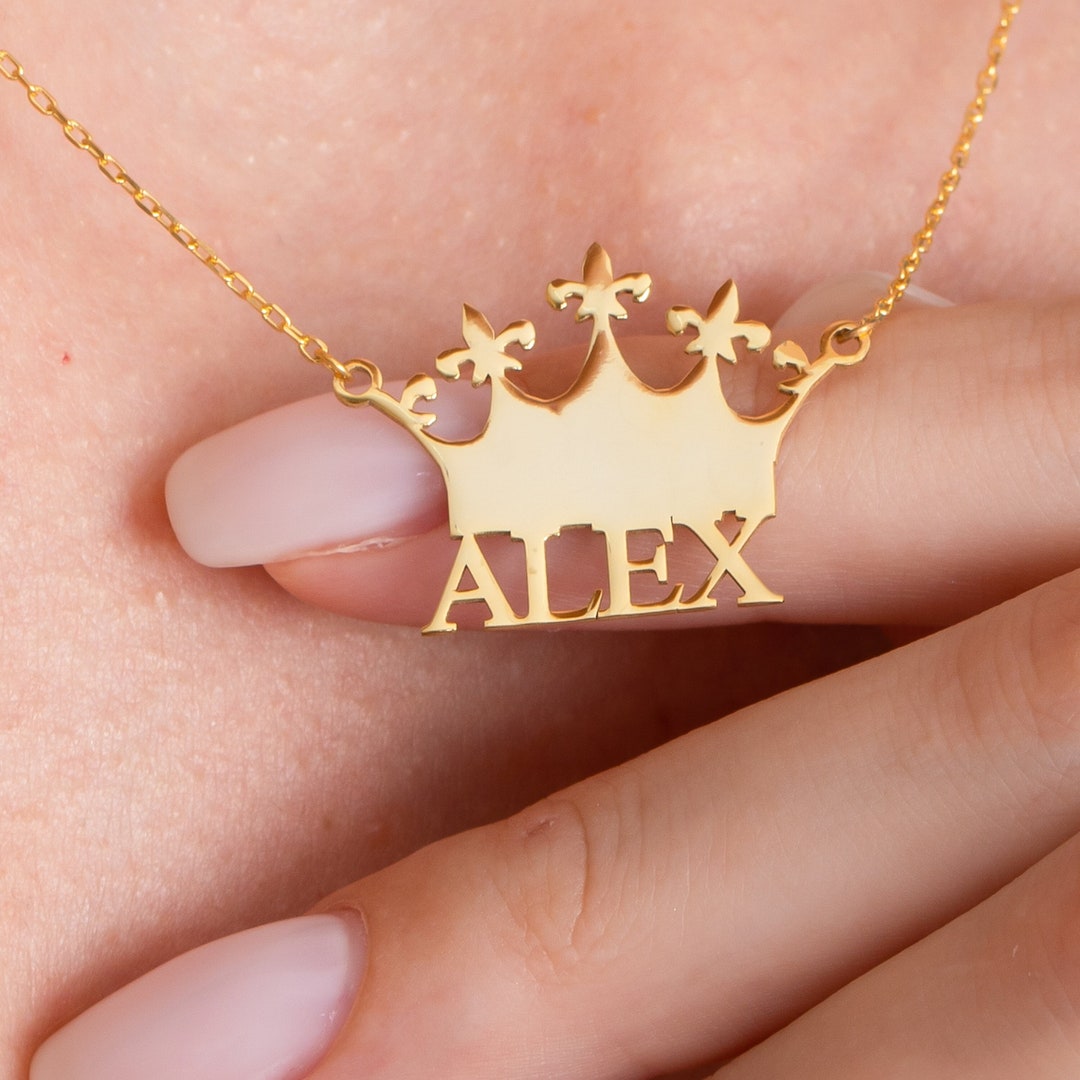 Personalized Crown Name Plate Necklace Dainty Princess Crown Necklace ...