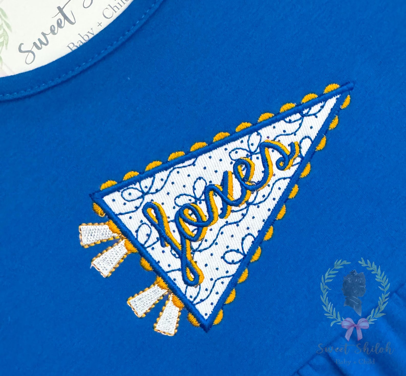 Scallop Bow Pattern Pennant Applique Embroidery Design, Sport Pennant ...