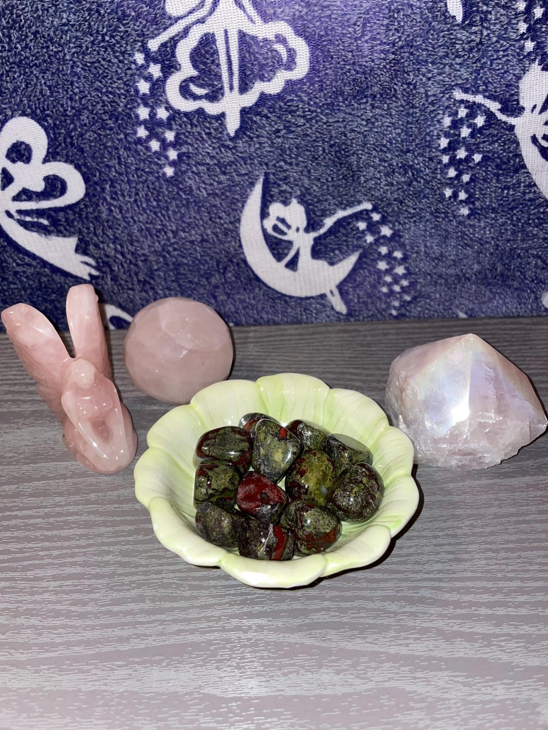 Dragon’s Blood Sm Tumbled Crystal - Etsy