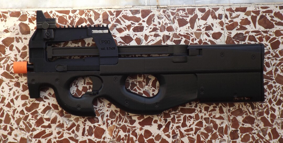 Replica FN P90 SMG 3d Printed Cosplay Prop 1:1 Scale - Etsy UK