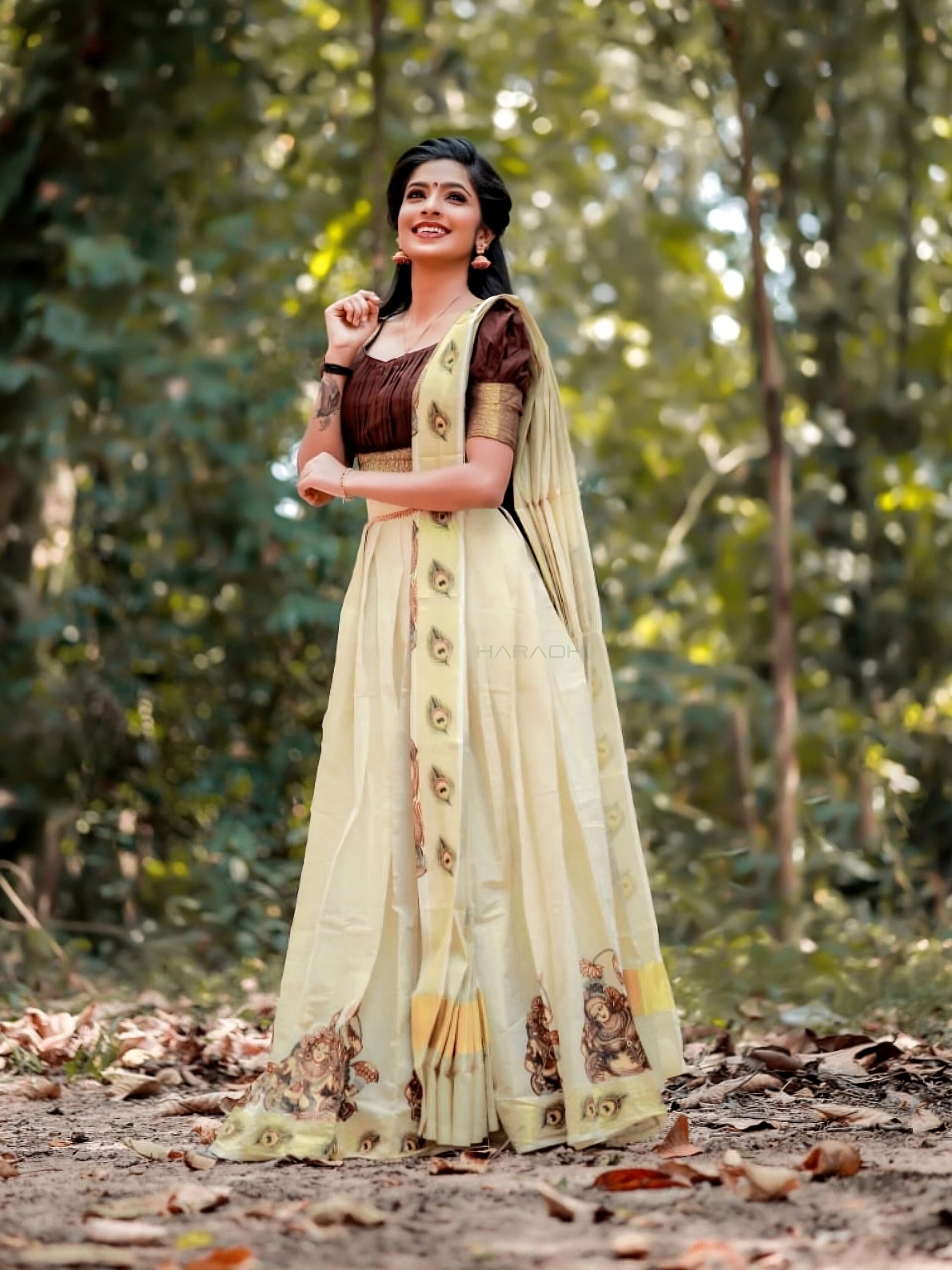 Stitched Dhavani Set With Unstitched Blouse Traditional Kerala Davani ...
