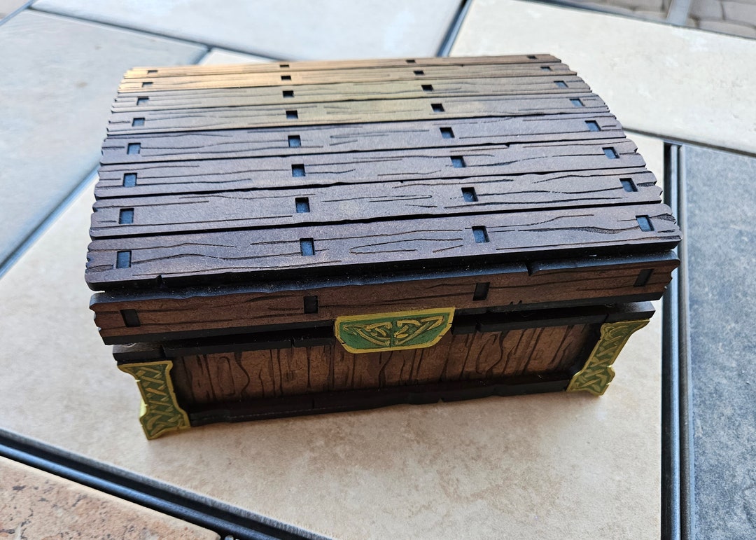 Celtic Treasure Chest Box: Magnetic Closure, Oracle Cards, Dice ...