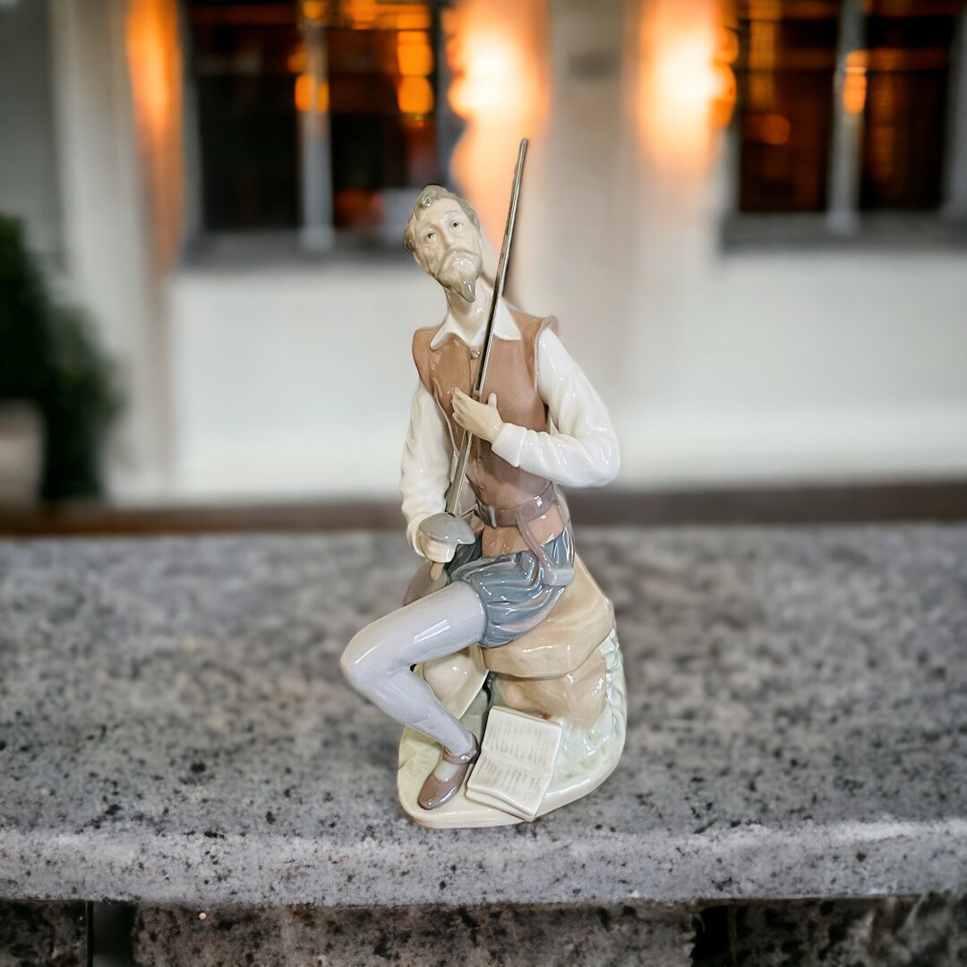 Lladro Oration Don Quixote Figurine 5357 Daisa 1985 - Etsy