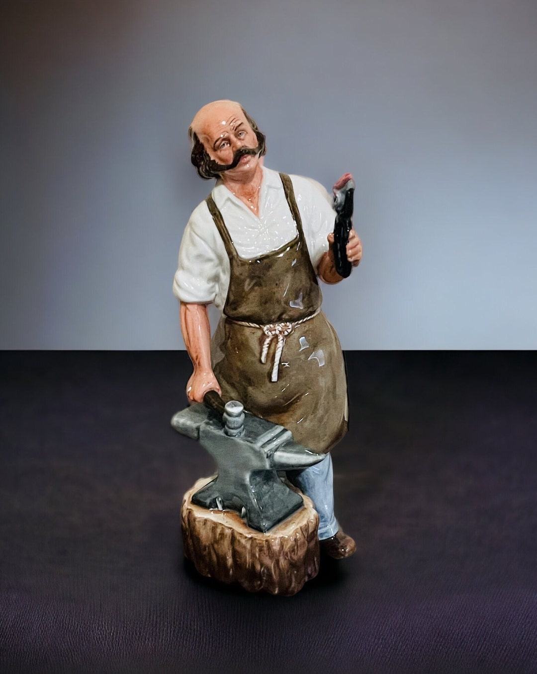 Signed Royal Doulton "the Blacksmith" Figurine HN 2782, 1986 - Etsy