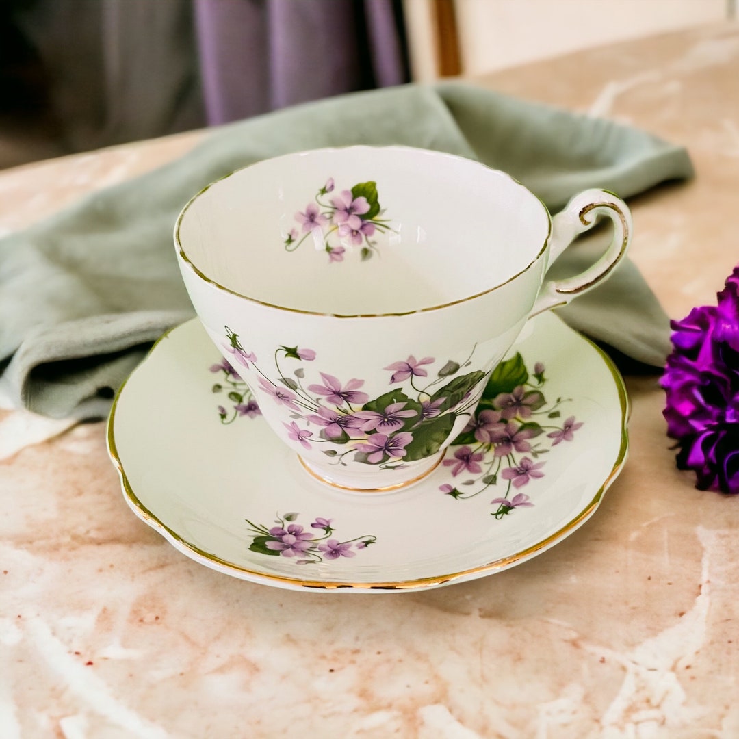 Regency English Bone China Teacup and Saucer, Circa 1950-1960 - Etsy