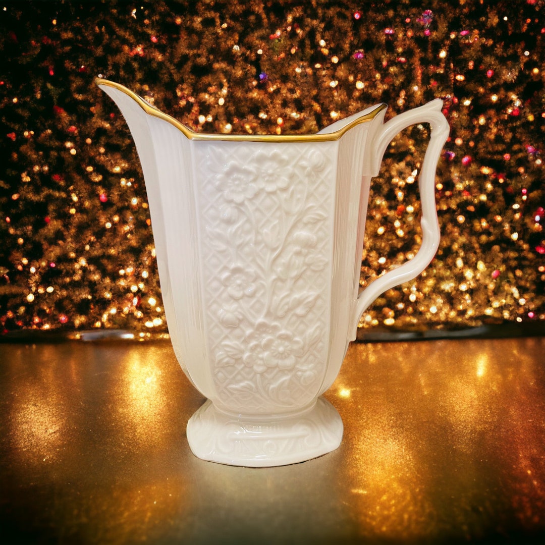 Lenox Carolina Collection Pitcher With 24 Gold Karat Trim, Circa 1953 ...