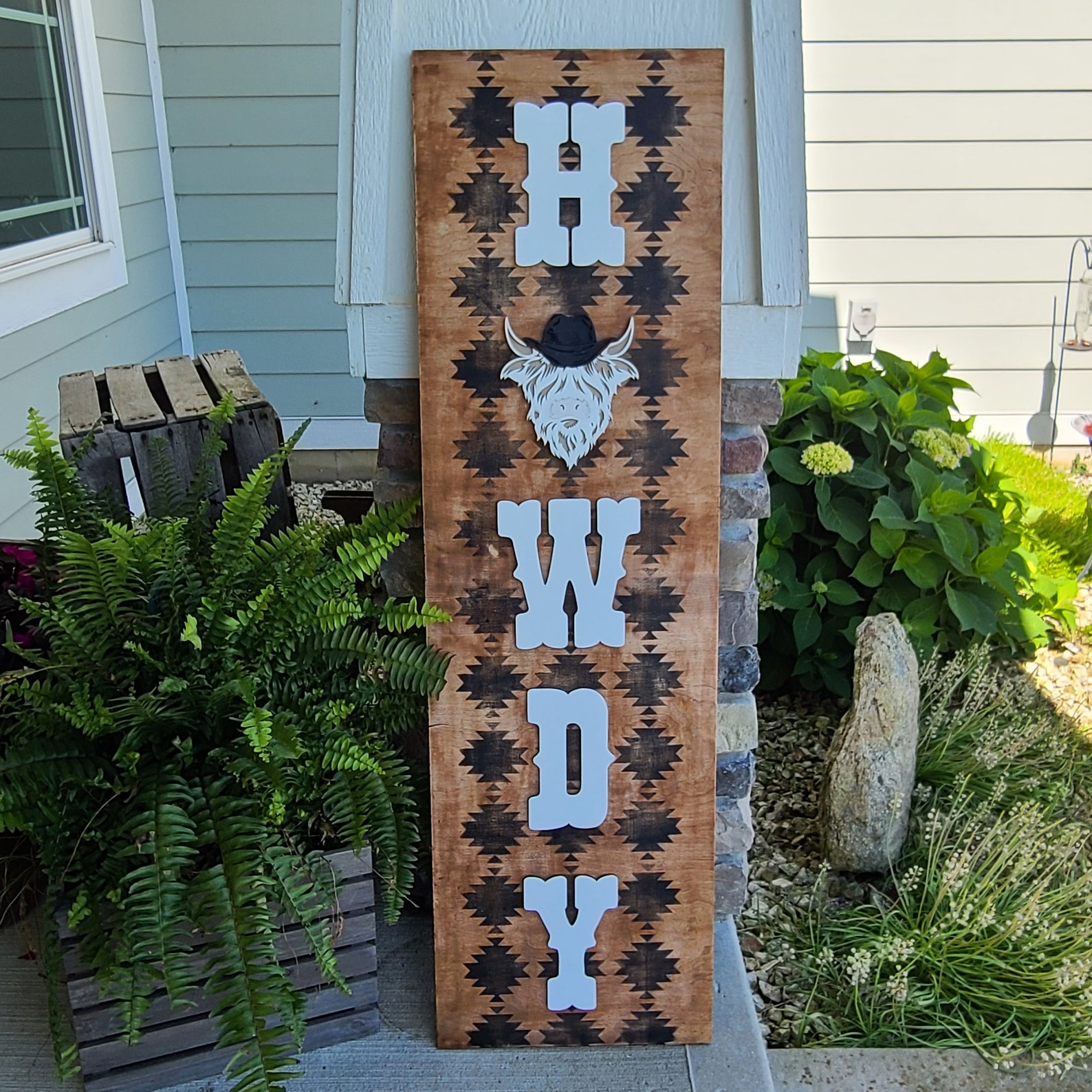 Wooden Highland Cow Howdy Western Porch Leaner Sign, Distressed Western ...