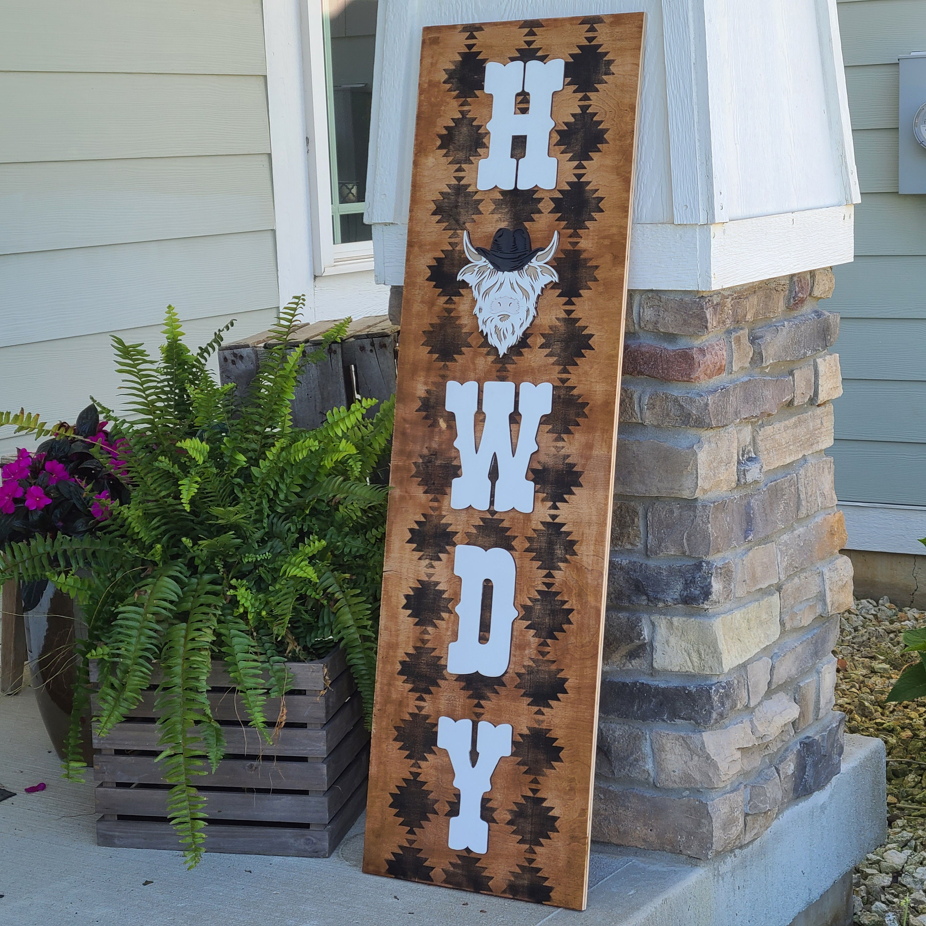 Wooden Highland Cow Howdy Western Porch Leaner Sign, Distressed Western ...