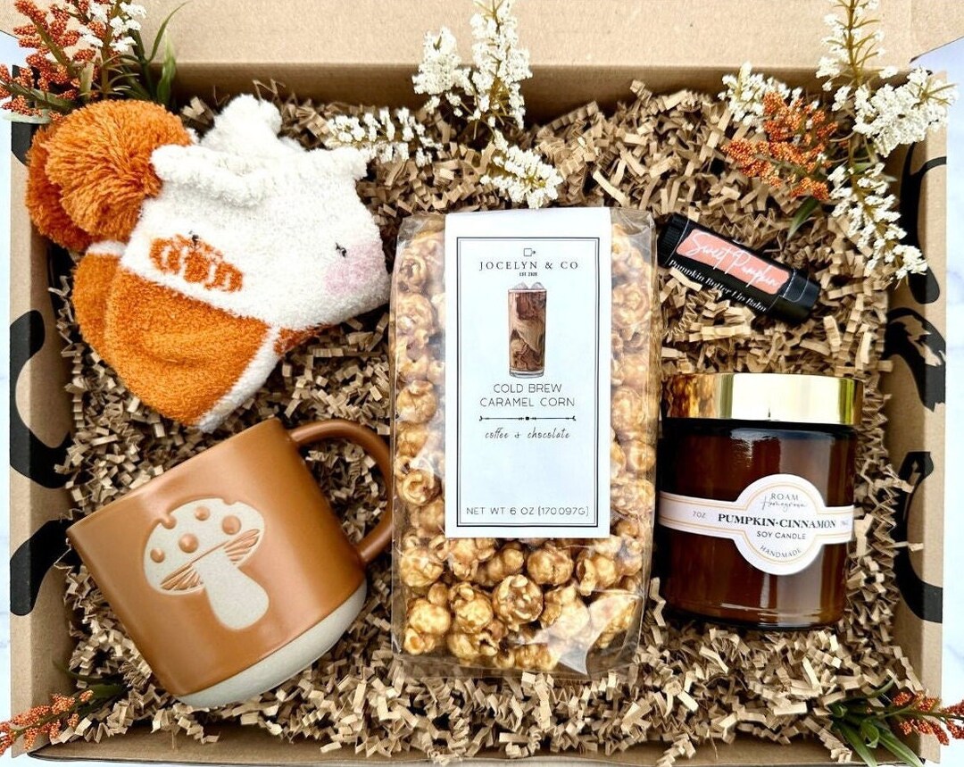Cozy Autumn Gift Box, Fall Care Package, Pumpkin Lover Gift Set, Fall ...