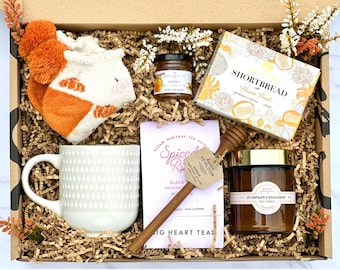 Cozy Autumn Gift Box, Fall Care Package, Pumpkin Lover Gift Set, Fall ...