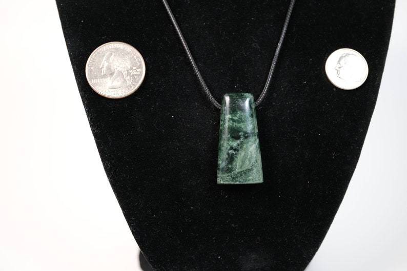 Guatemalan Jadeite Jade Pendant Necklace - Etsy