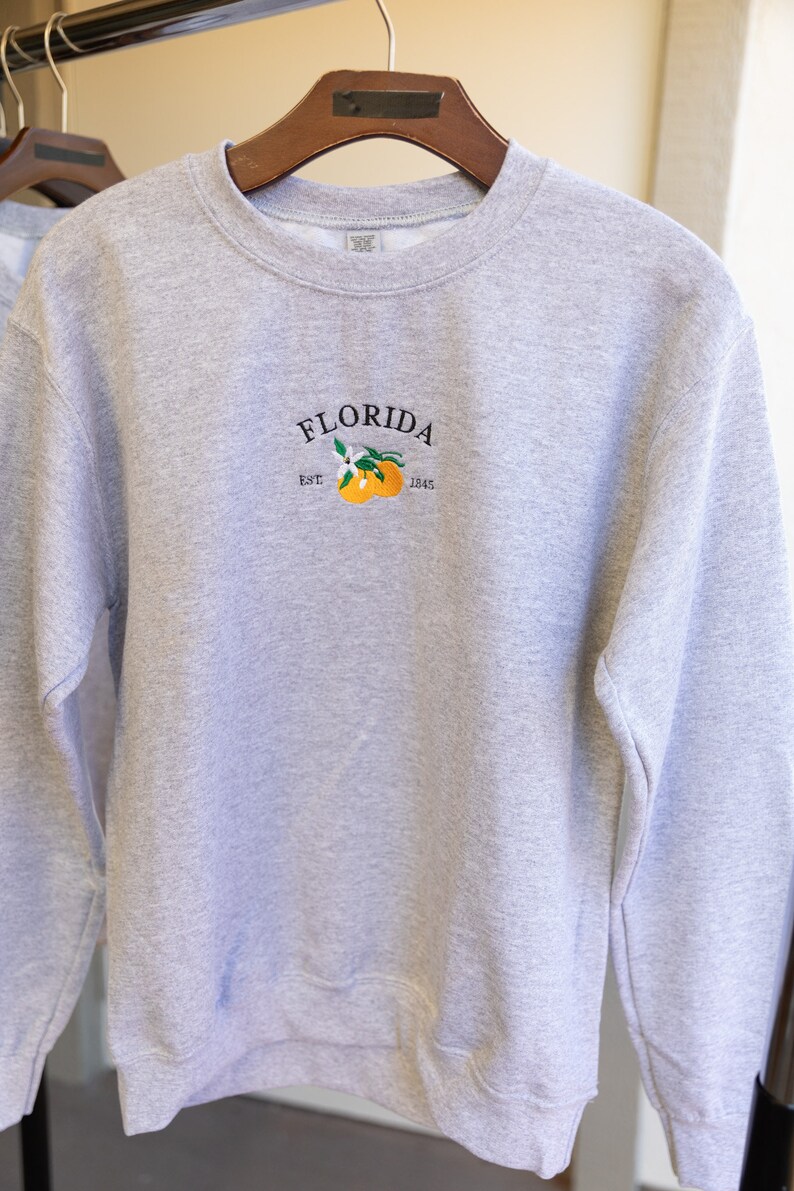 Florida State-inspired Floral Crewnecks: Embrace Your Local Blooms! - Etsy