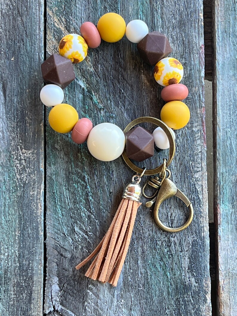 Beaded Wristlet Keychain, Custom Silicone Wood Bead Keyring - Etsy