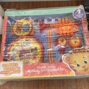 Daniel Tiger's Neighborhood Musical Instrument Set - Etsy