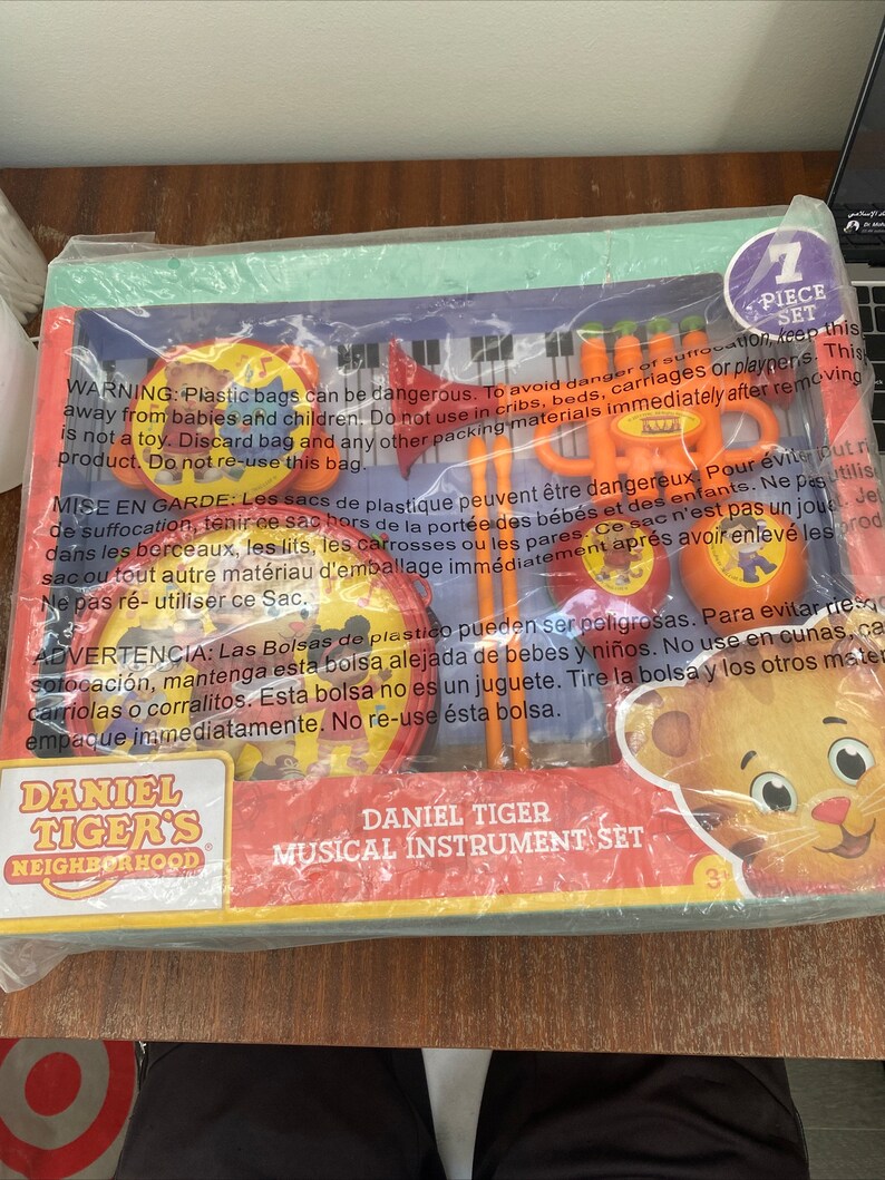 Daniel Tiger's Neighborhood Musical Instrument Set - Etsy