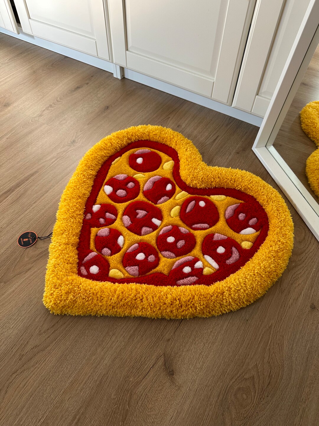 Tufted 3D Pizza Rug /handmade Custom Rug/ Heart Pizza/ - Etsy
