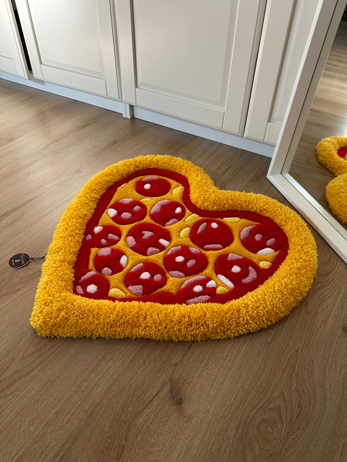 Tufted 3D Pizza Rug /handmade Custom Rug/ Heart Pizza/ - Etsy