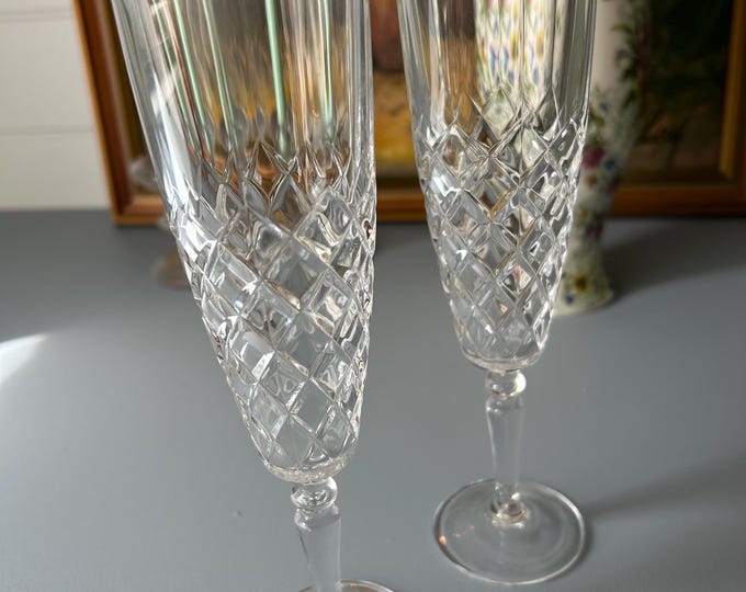 Cut Crystal Champagne Flutes Diamond Pattern – Set of 2 - Etsy