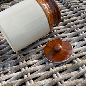 Kelco Stoneware by Matsuoka Canister With Lid Jar Two Toned Speckled ...