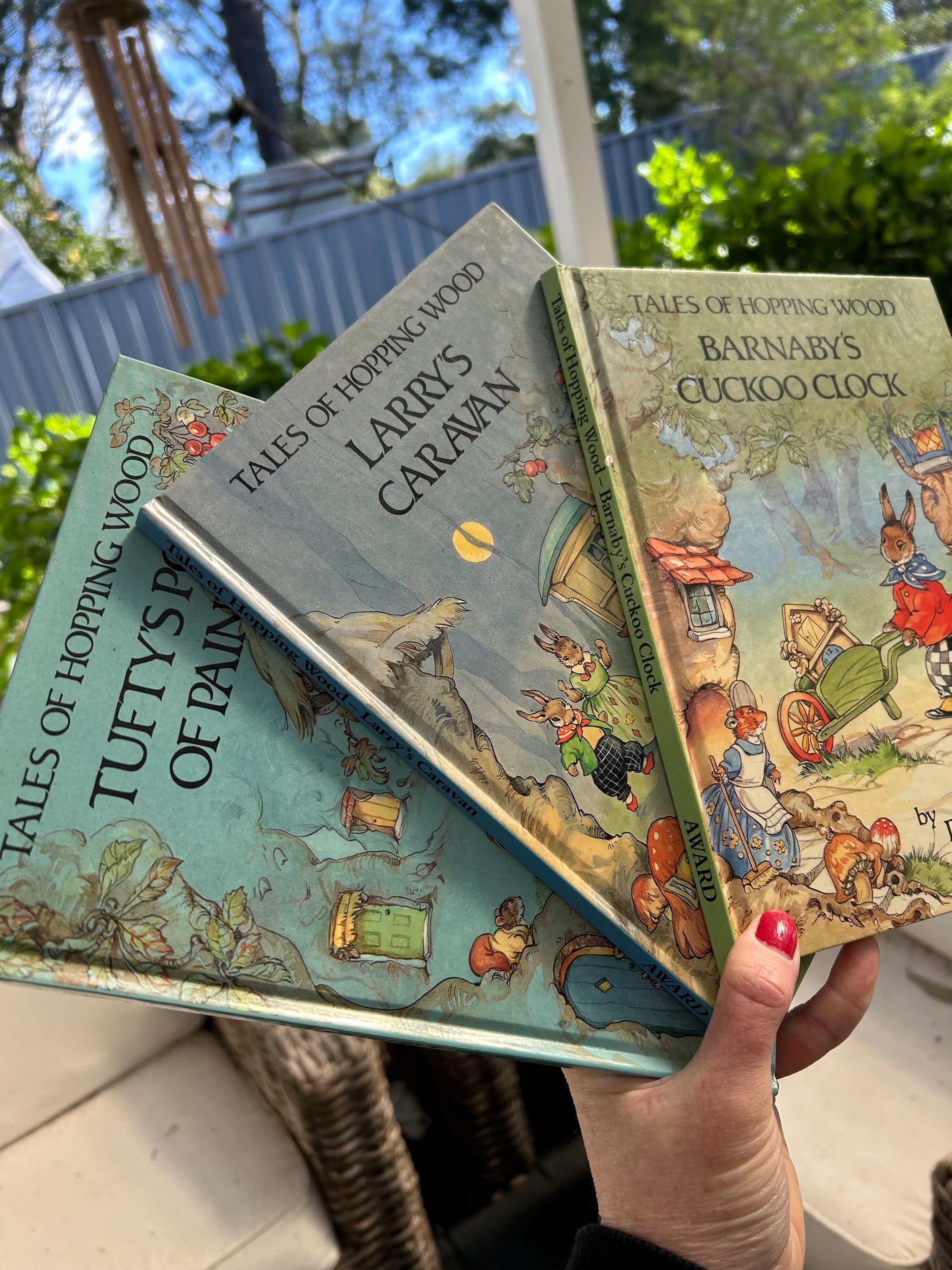 Tales of Hopping Wood | Rene Cloke | Vintage Books | Tufty's Pot of ...