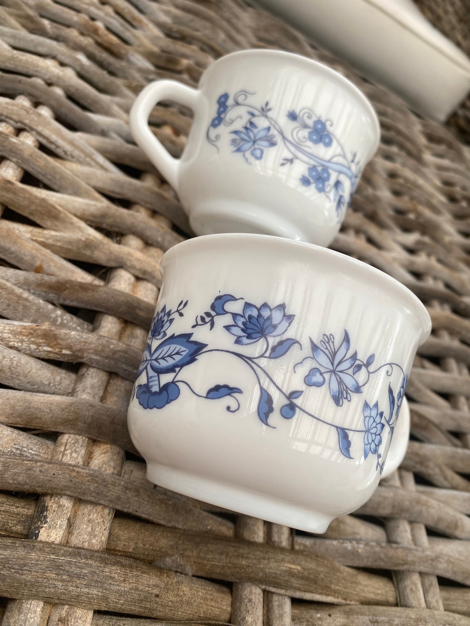 Arcopal Blue Onion Design | Cups and Saucers | Set of Two | 1970 ...