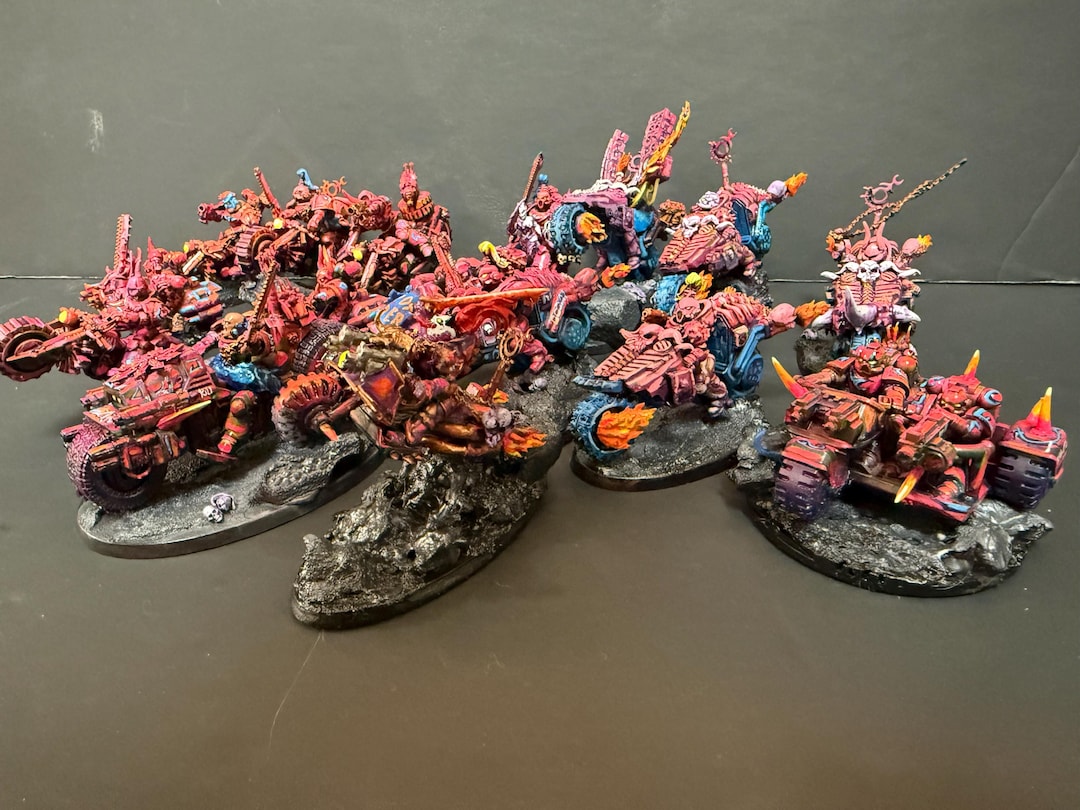 Warhammer 40k Doom Rider Chaos Space Marines of Slaanesh Biker Army ...