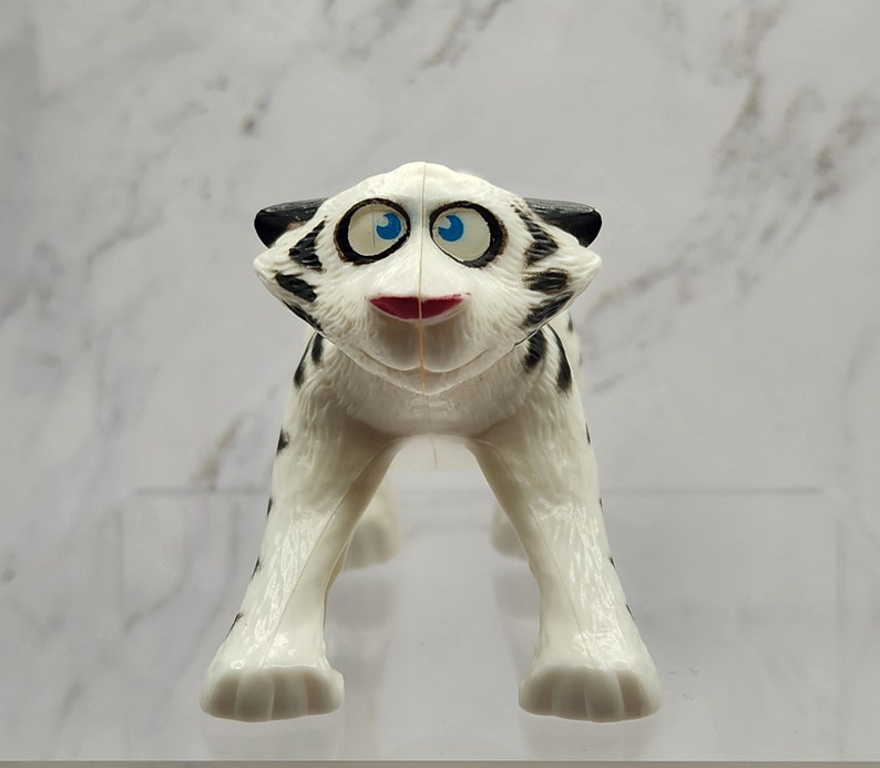 HU White Tiger, Secret Life of Pet 2, Universal Picture, 2019 Mcdonalds ...