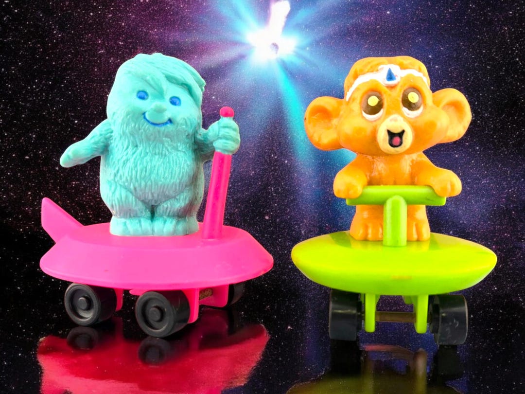 The Jetsons 1990 – Set of 2 Vintage Mcdonald’s Happy Meal Toys – Fergie ...