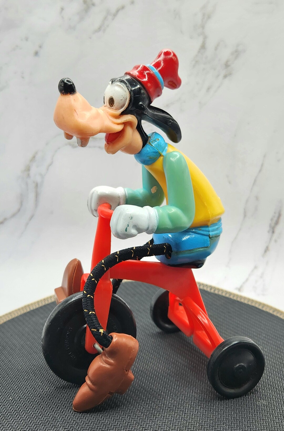 1977 GOOFY DISNEY VINTAGE Action Figure Toy. His Feet Move as He Moves ...