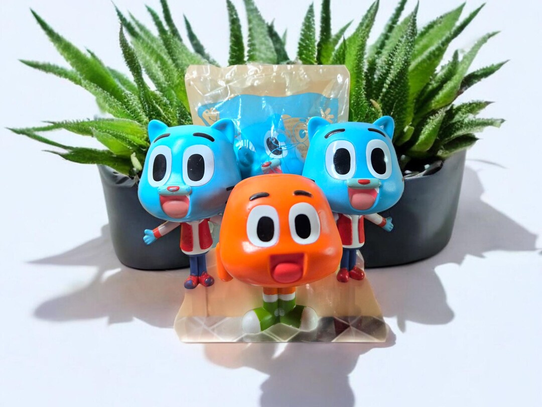 The Amazing World of GUMBALL You Choose. Gumball Watterson Card Case ...