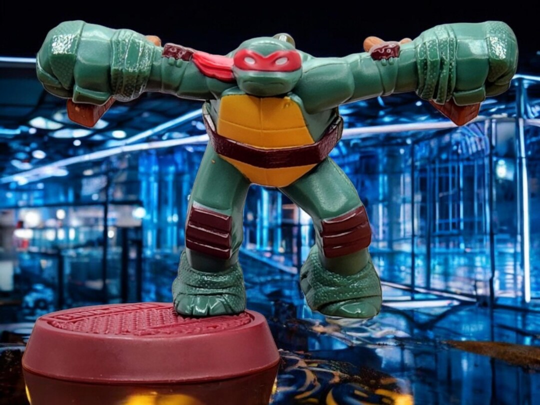 TMNT Raphael Action Figure – Mcdonald’s Happy Meal 2012 – Teenage ...